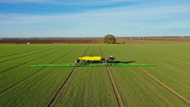 Системний трактор NEXAT надійде у продаж в Україні — SuperAgronom.com