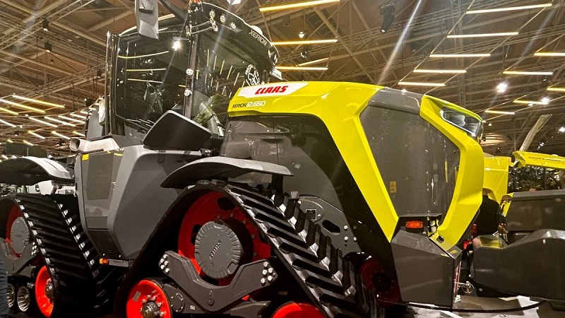 В Claas розповіли про Xerion 12.650 Terra Trac, який став Трактором ...
